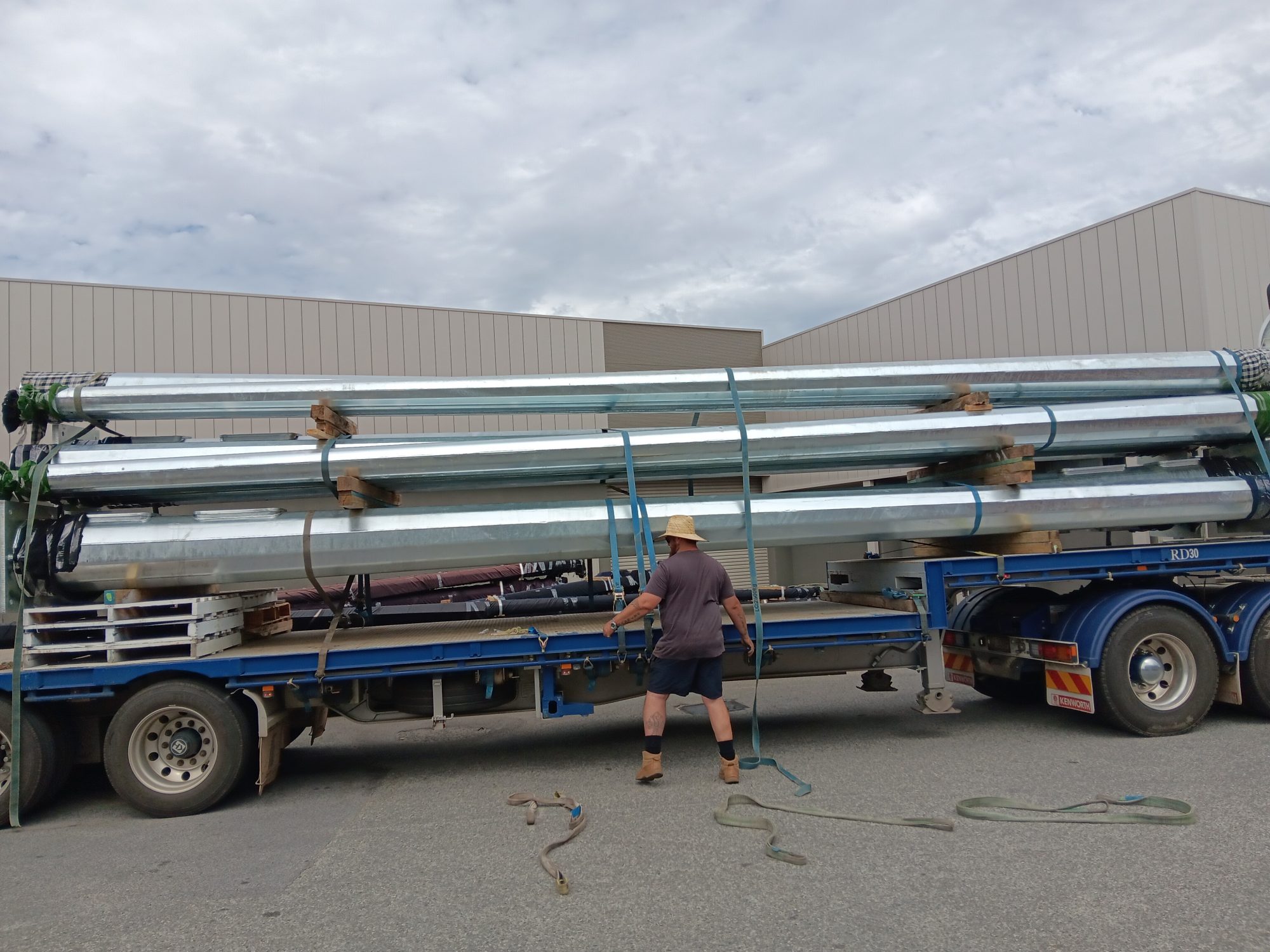 HEAVY DUTY LIGHTNING PROTECTION MASTS – BURONGA, NSW - G&S Industries