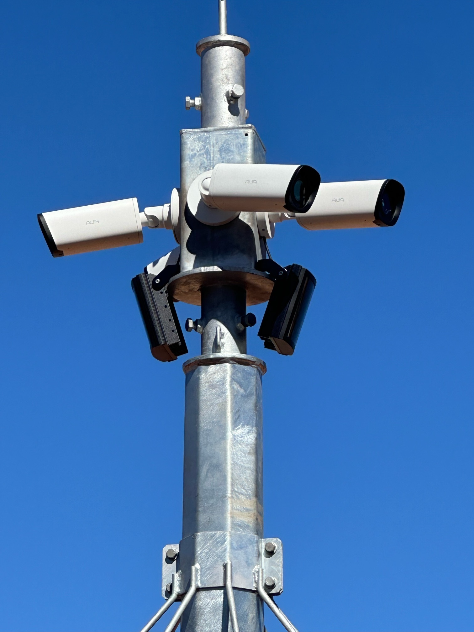 Custom CCTV Poles Fitted with LPR Technology | Onslow, WA